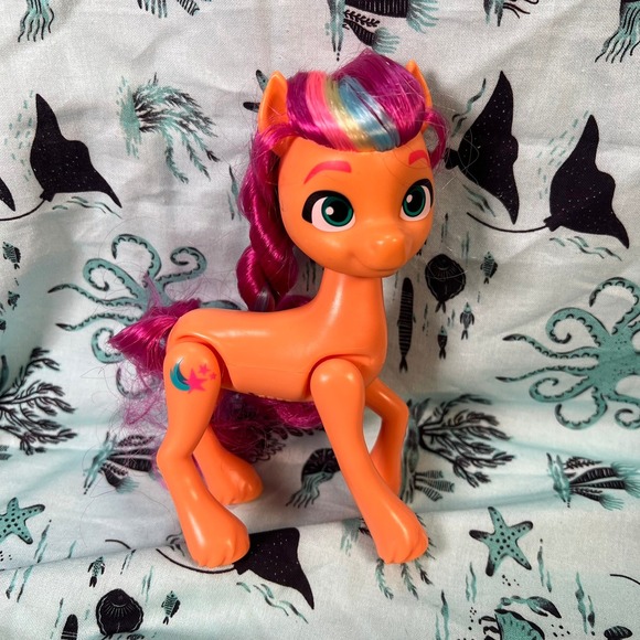 Toys | My Little Pony G5 Sunny Starscout Brushable Figure 223 ...